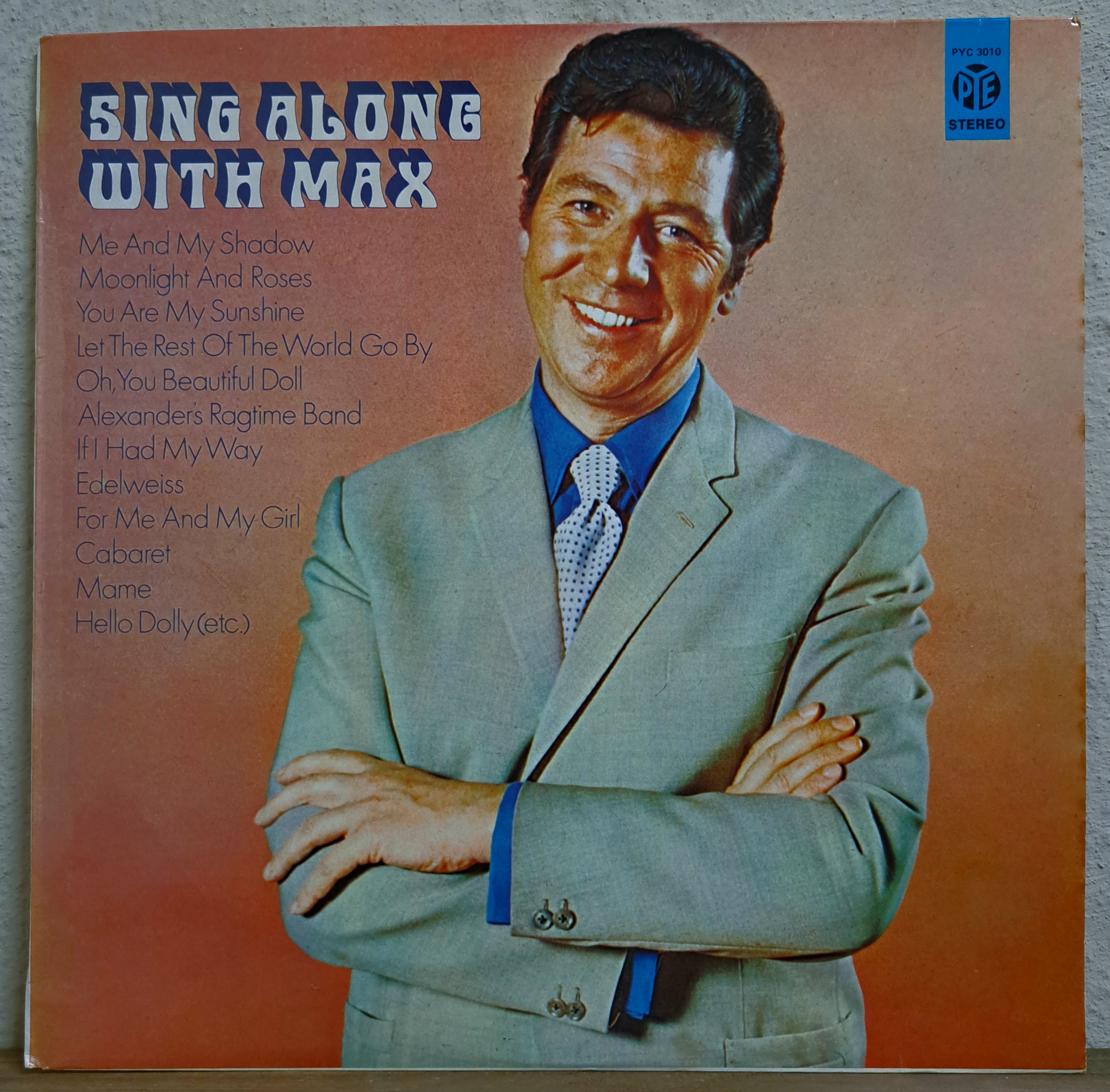 Max Bygraves - Sing along with Max – R62 Music Store